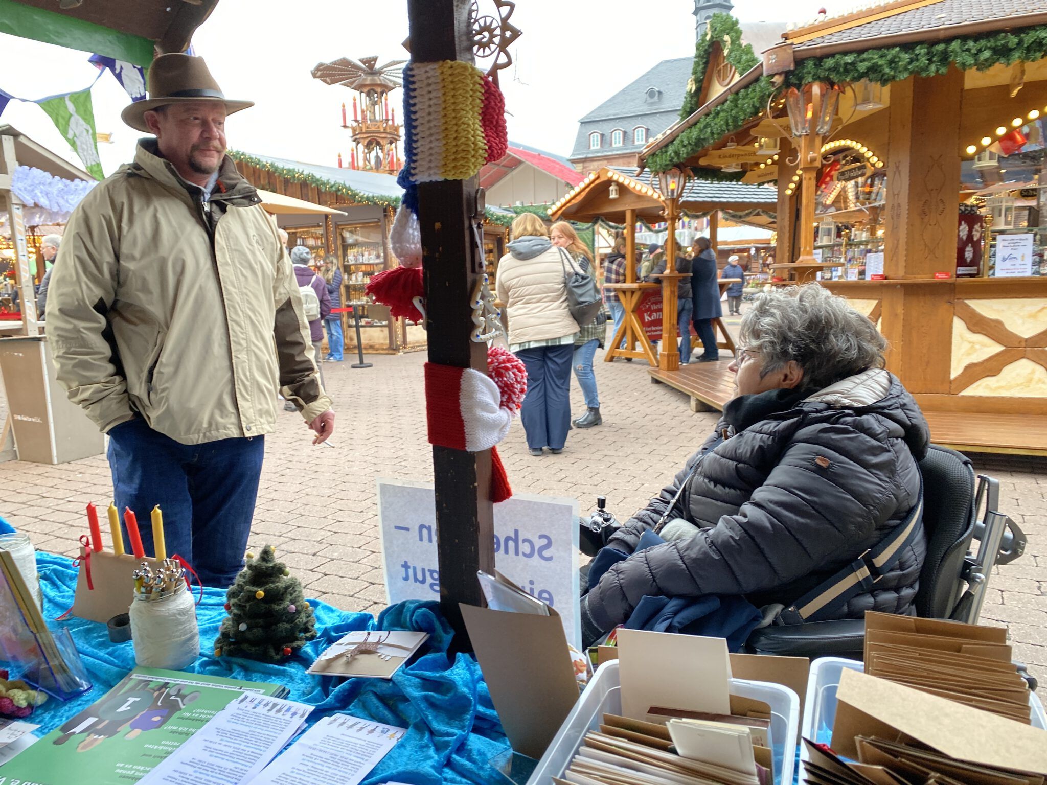 Unsere Hütte auf dem Hanauer Weihnachtsmarkt